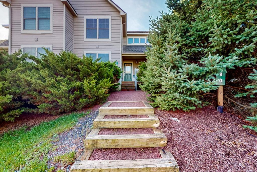 Sycamore Hollow, Tannersville (updated prices 2025)