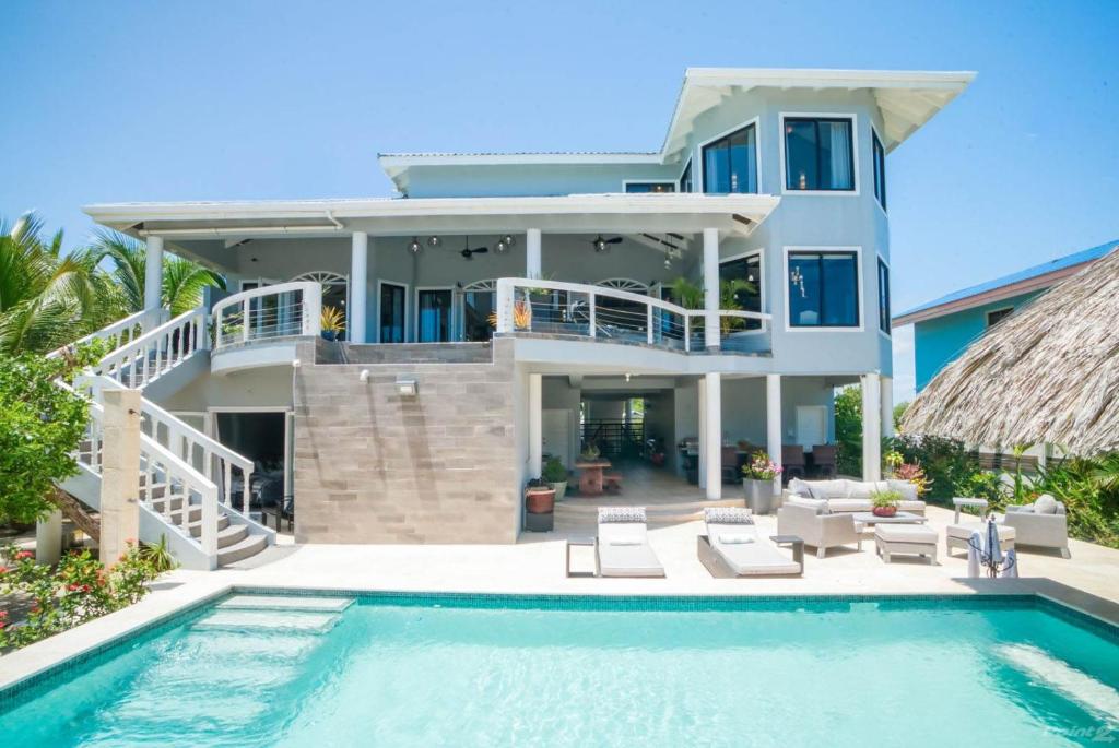 Kairos Villa - Luxury Ocean Front - 4 Bedrooms with 2 Private Pools ...