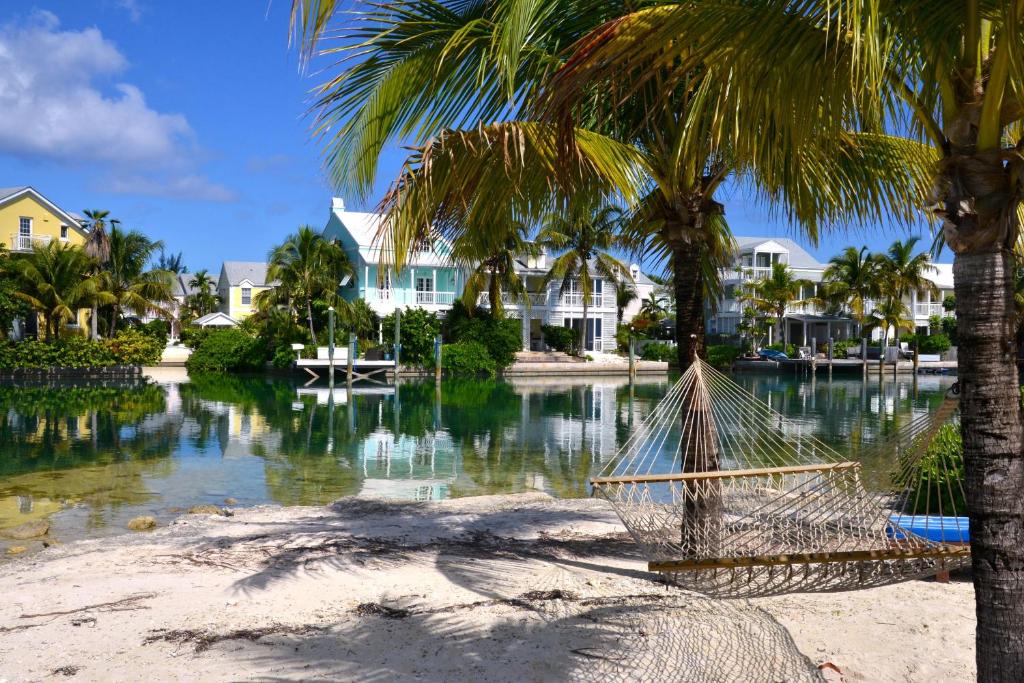 Sandyport Beach Resort, Nassau (updated prices 2025)