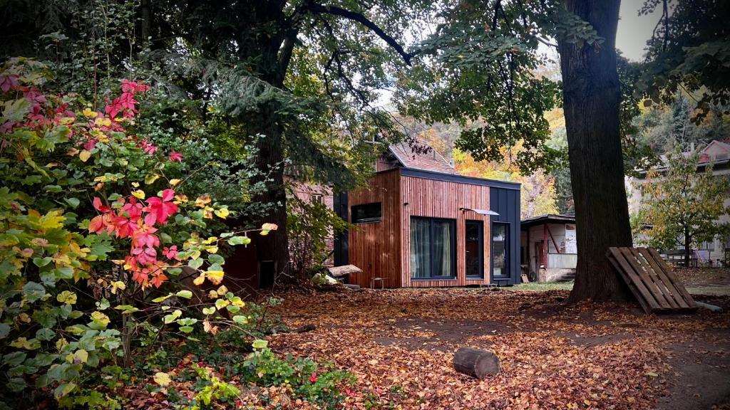 tiny house BARACZEK Brno-Jundrov, ulice Veslařská, Kamenný Mlýn (updated prices 2025)