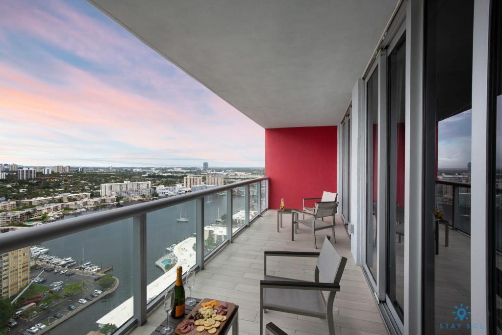 Amazing view - Balcony - Gym - Pool, Hallandale Beach (updated prices 2026)