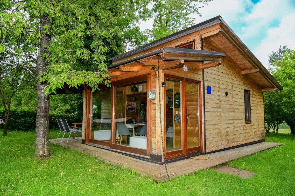 Secluded holiday house Rakovica, Plitvice - 21794, Rakovica – Precios ...