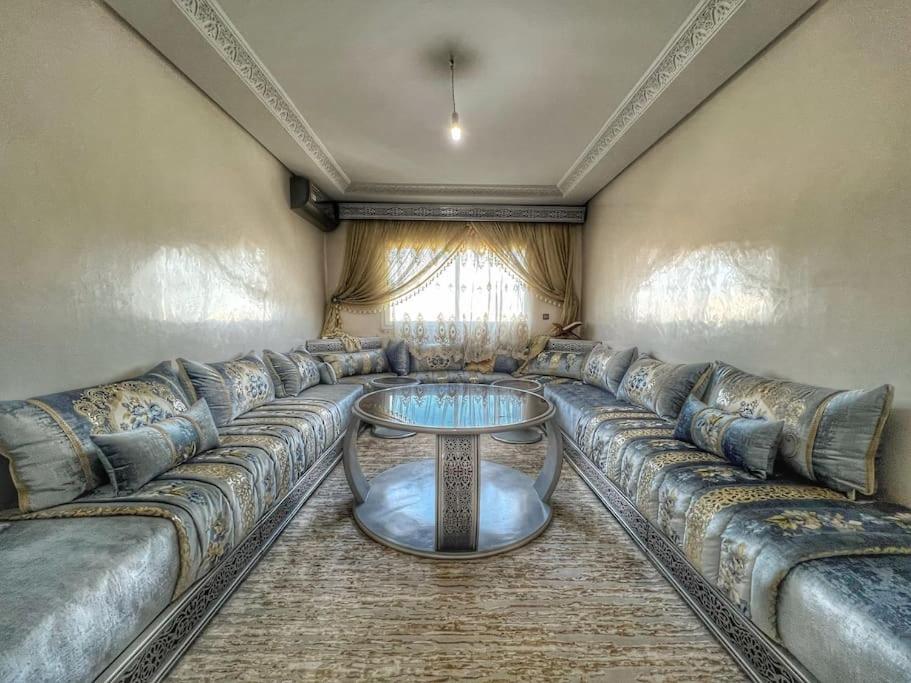 Val fleuri appartement confortable et central, Tangier (updated prices ...