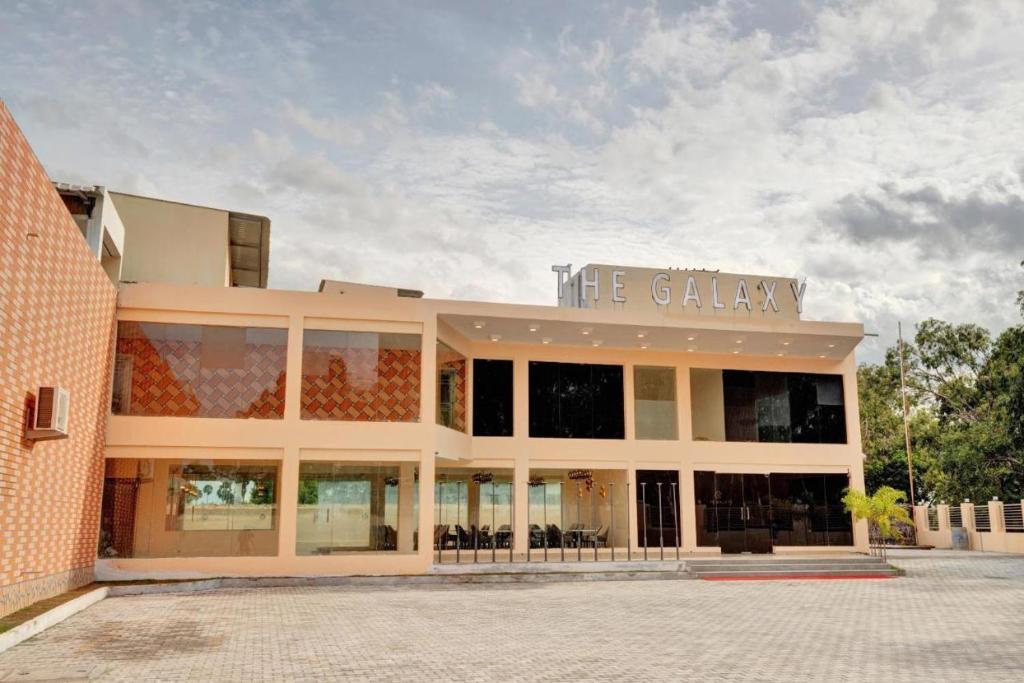 The Galaxy Resort and Spa - SuiteTrails