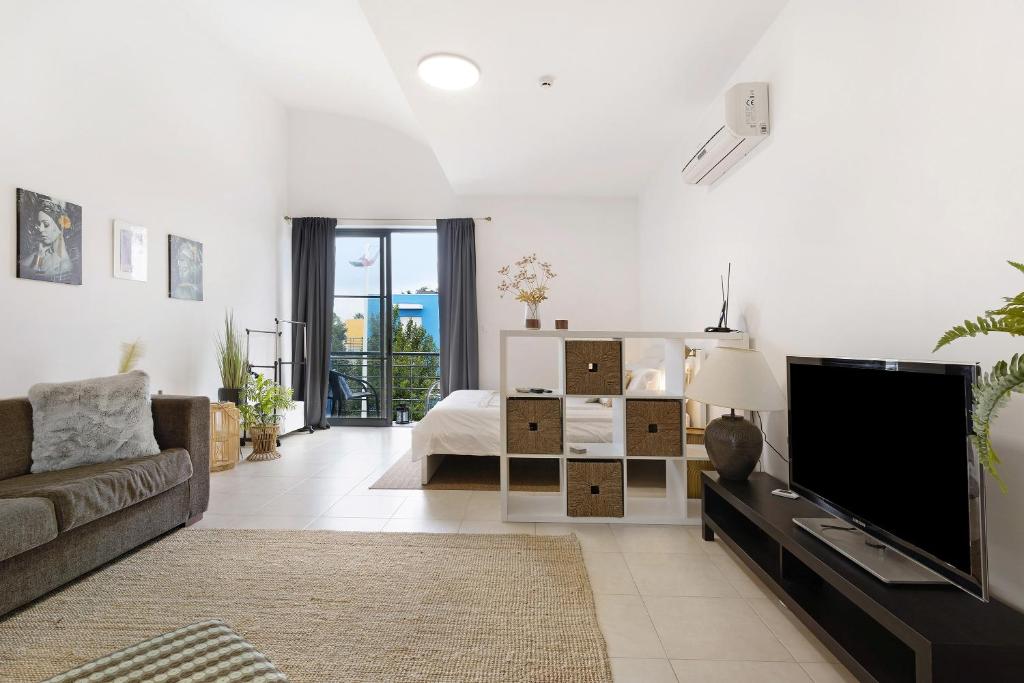 Santos Village, Quinta do Anjo (updated prices 2026)