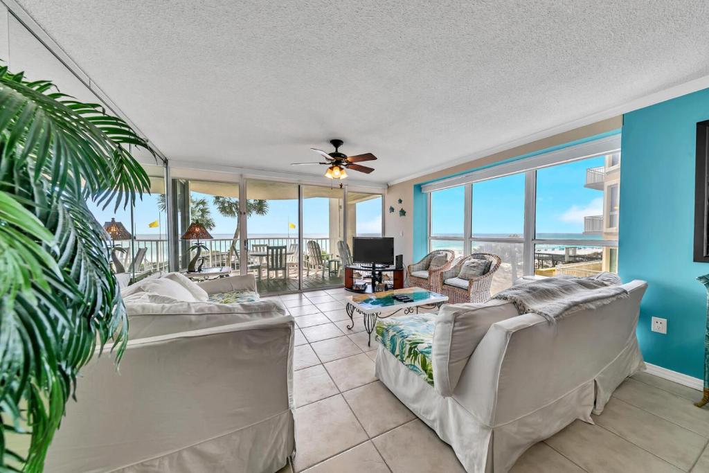 Hidden Dunes Gulfside 206 - Beachfront with Panoramic Views 3BR Hidden ...
