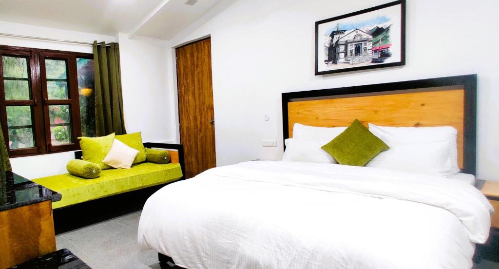 Vedant Valley Resort, Kund-Guptkashi, By Himalayan Eco Lodges ...