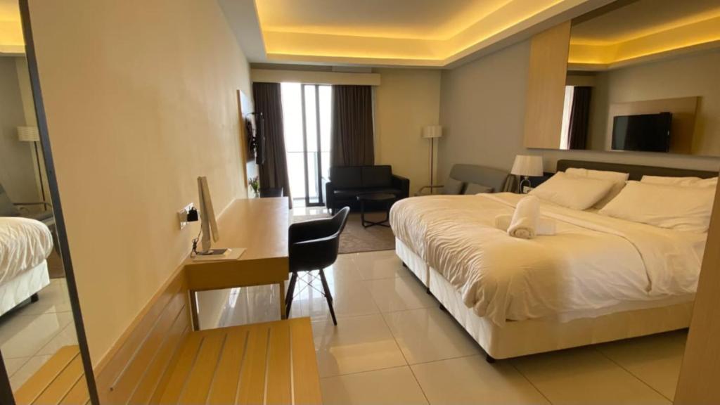 Hilltop Cloud View Genting Luxury Suite, Genting Highlands (updated ...