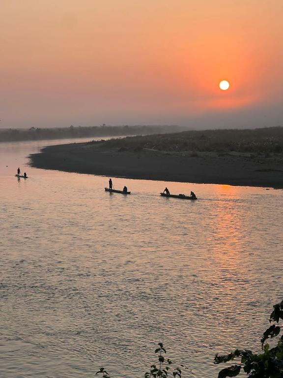 Chitwan Park Village, Sauraha (updated prices 2025)