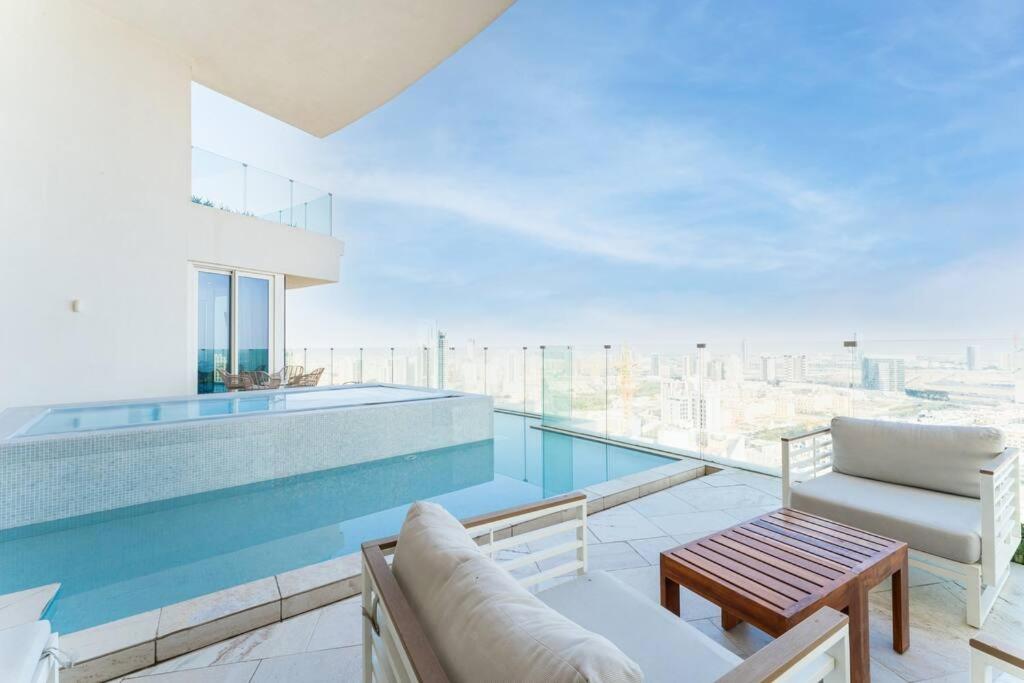 Posh 2 Bedroom at FIVE, JVC with Private Pool, Dubai (bijgewerkte ...