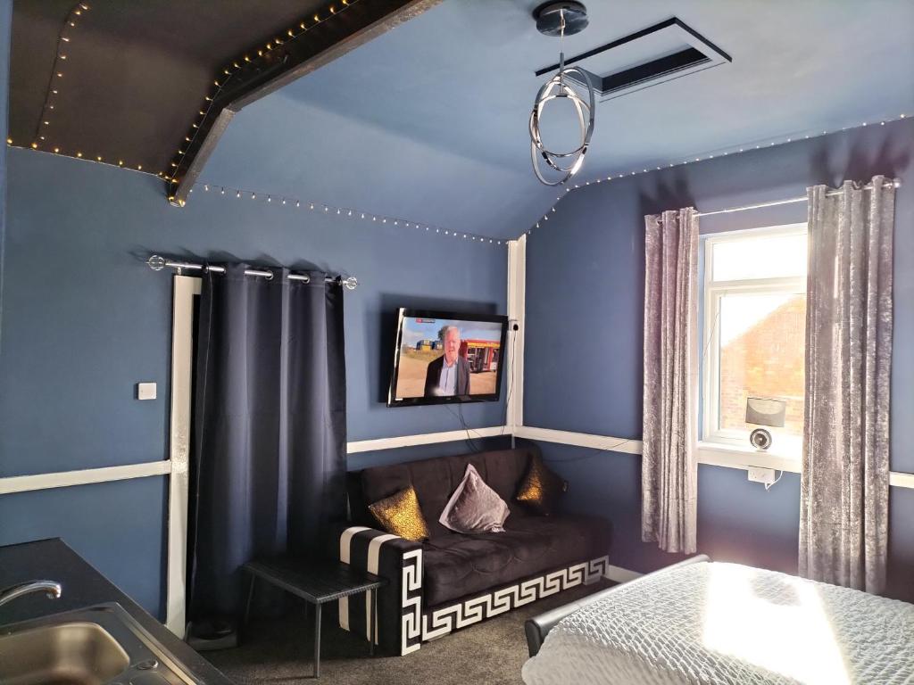 THE NEW Accommodation Derbyshire, Tibshelf – Updated 2024 Prices