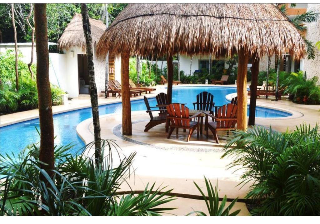 2BR Oasis with Pool, Terrace, and Night Security in Real Zama, Tulum ...
