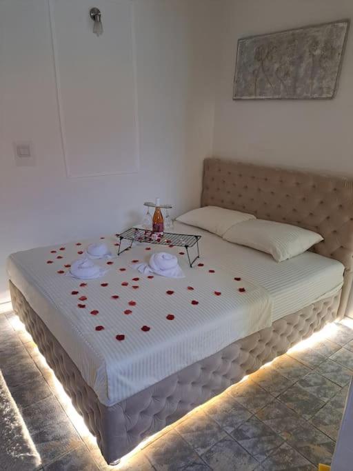 Infinity M1, Zemun (preços atualizados para 2025)