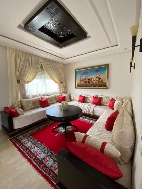 Villa de luxe centrale Harhoura, El Harhoura (updated prices 2025)