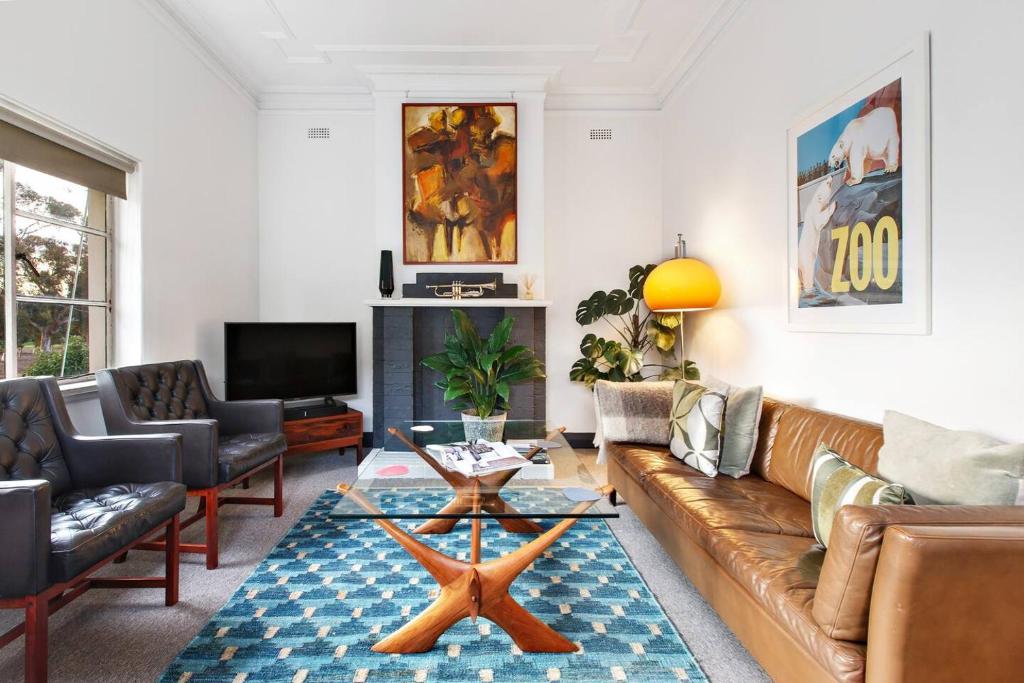 Parkside Hideaway - Beautiful Art Deco Design, Melbourne (updated ...