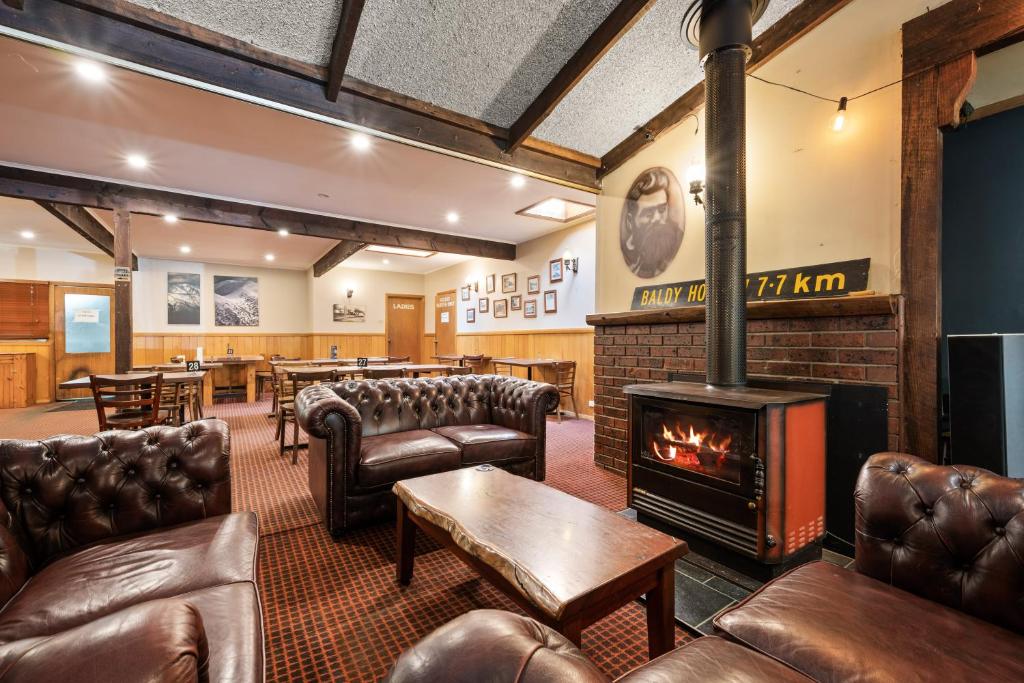 The Harrietville Snowline Hotel, Harrietville (updated prices 2025)