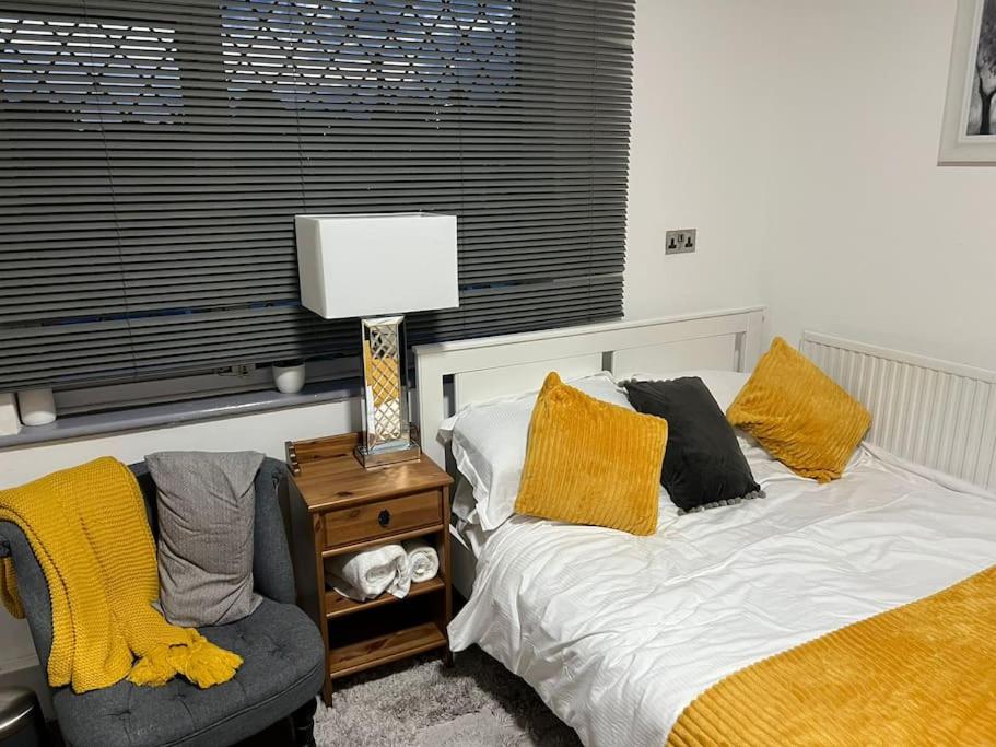 F - Cosy 1bed flat Sleeps 3 easy access to central London, Woodford Green (updated prices 2025)