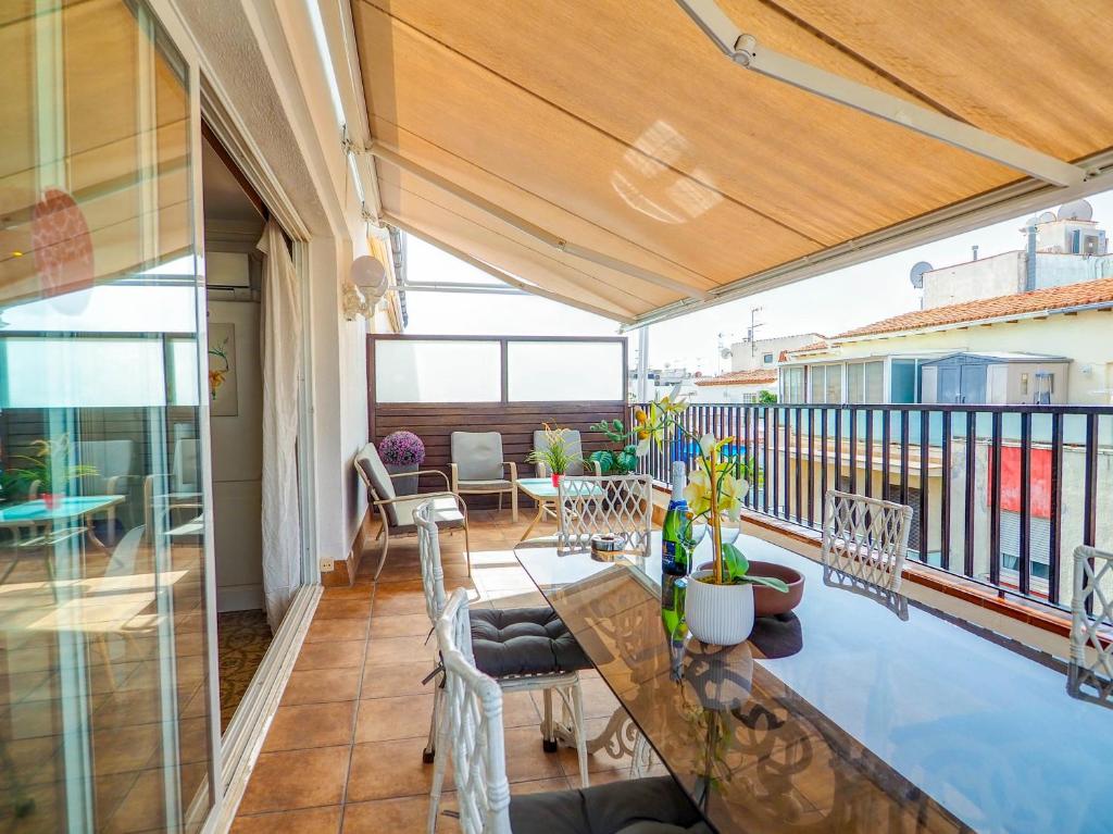 Sea and Sand Penthouse by Hello Homes Sitges, Sitges – Updated 2024 Prices