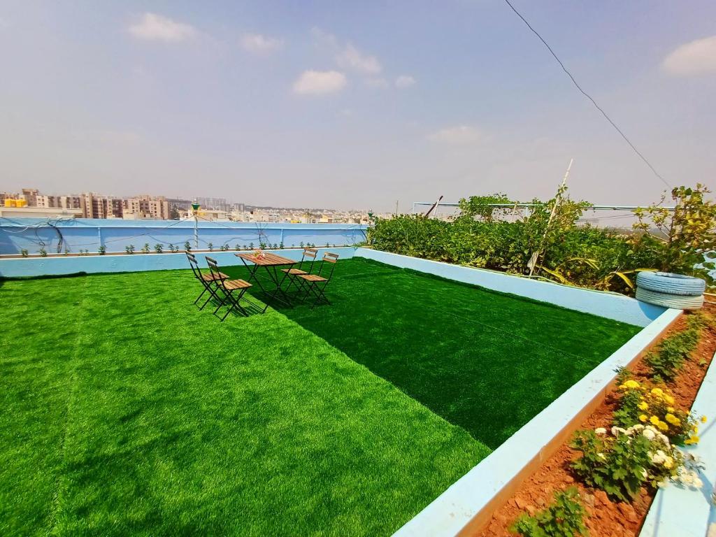 Rooftop Penthouse Studio Room - 7th Floor, Bangalore (precios ...