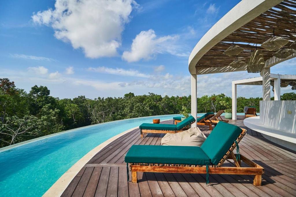 3 BDR Tulum Luxury Villa, BEST Infinity Pool, Near Beach, Tulum ...