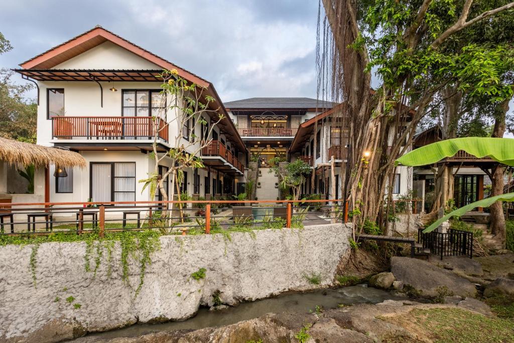 Paripadi Studio Canggu, Canggu (updated prices 2025)