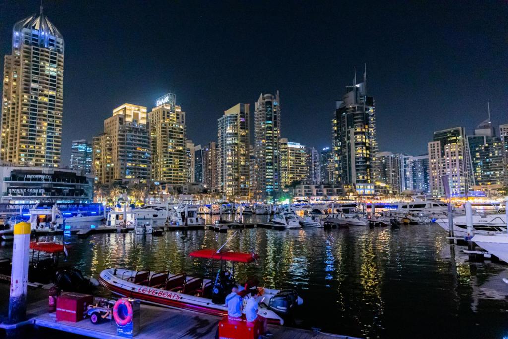 Dubai Marina Gate 2 Deluxe Apartment, Dubai (updated prices 2025)