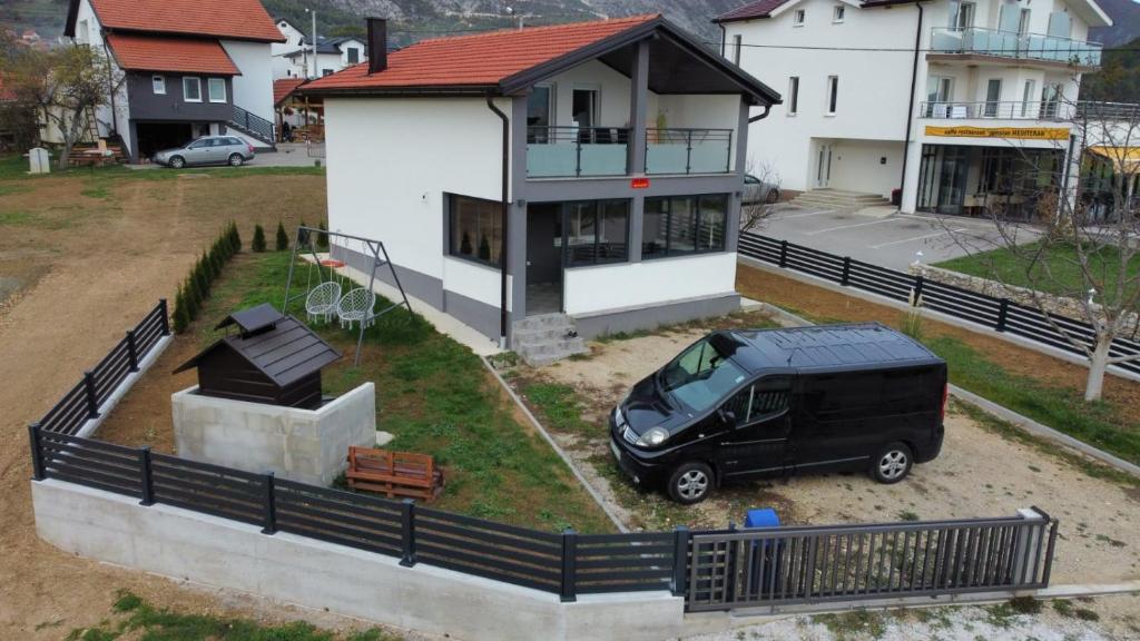 Vikendica Bošnjak, Prozor – Prezzi aggiornati per il 2024