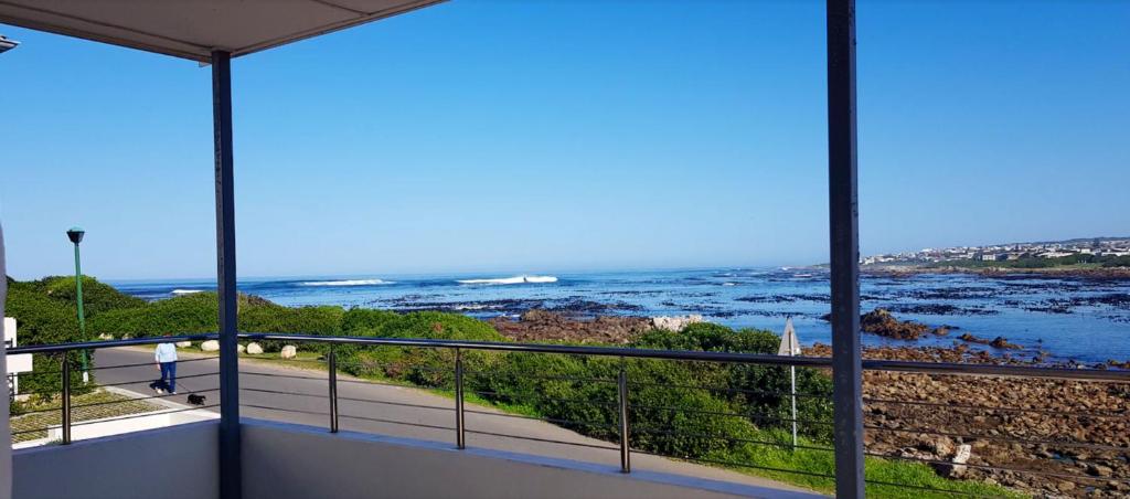 Retiro, Hermanus (updated prices 2025)