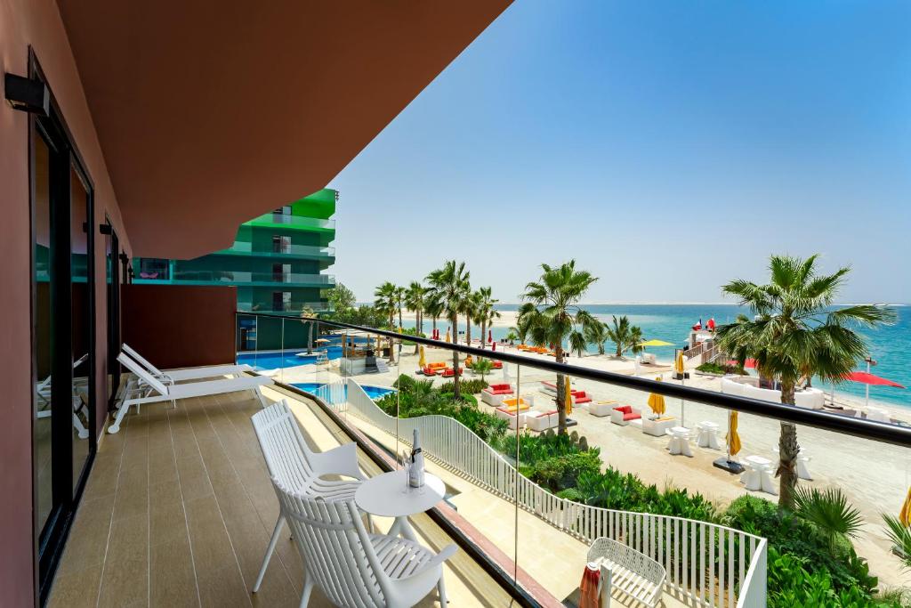 voco Monaco Dubai by IHG, Adults Only, World Islands, Dubai (updated ...