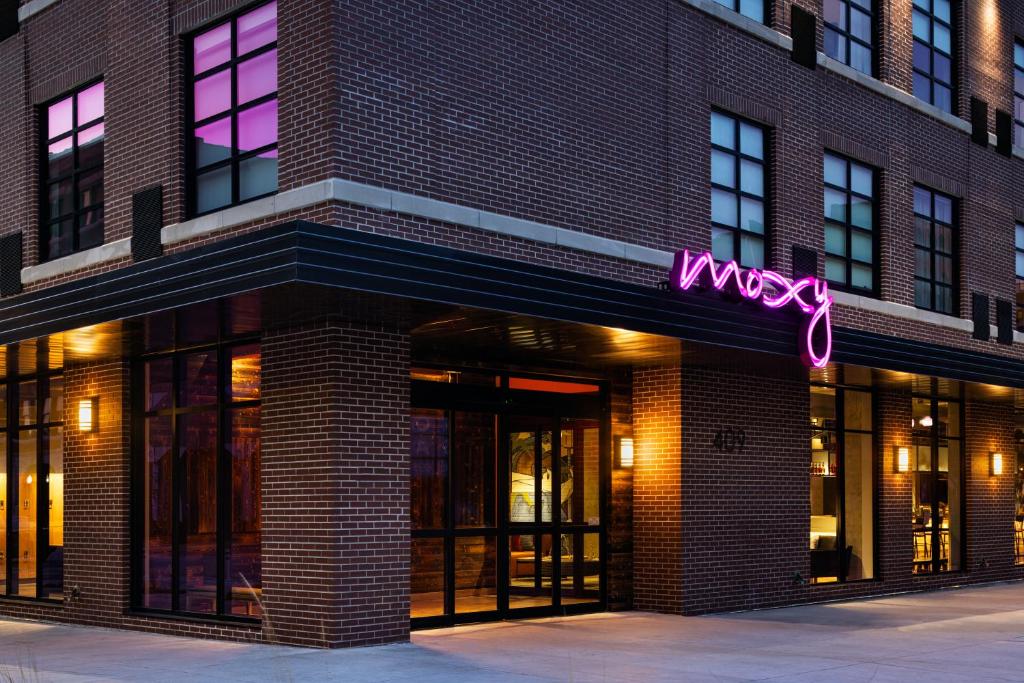 Moxy Omaha Downtown, Omaha (updated prices 2025)