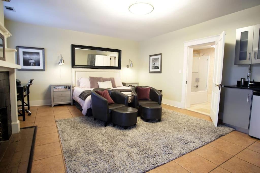 Hamilton Suite 2 - Ground Floor, Heart of Downtown, Savannah (updated ...