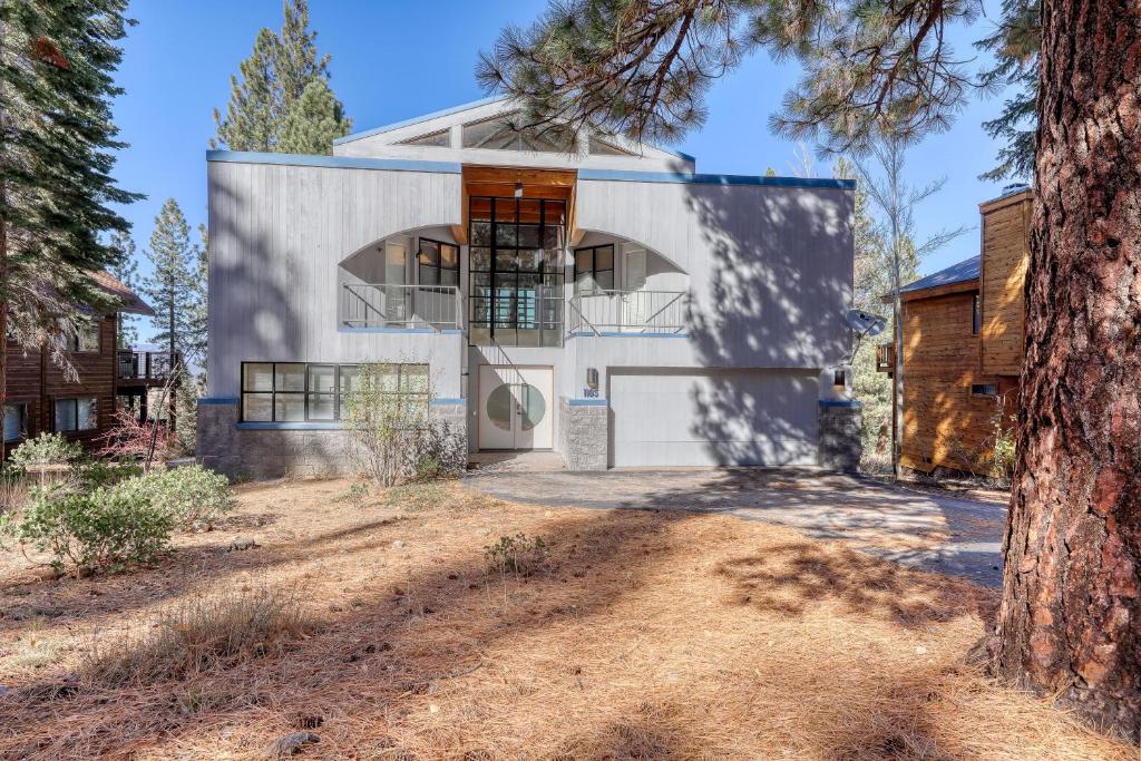 Remarkable Roundhouse Retreat, Truckee (updated prices 2026)