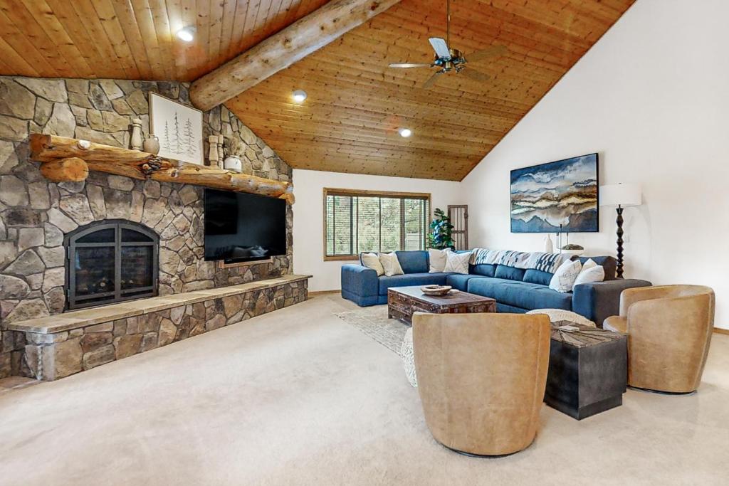 The Tree House, Sunriver (updated prices 2026)