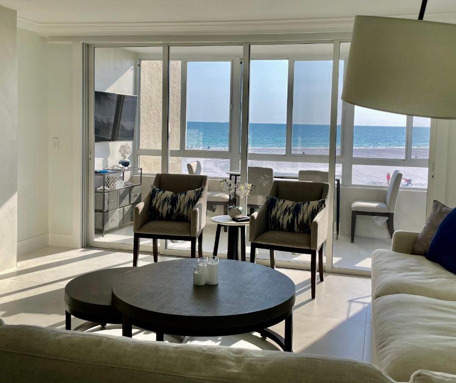 Siesta Key, FL Beachfront Ocean View Condo, Siesta Key (updated prices ...