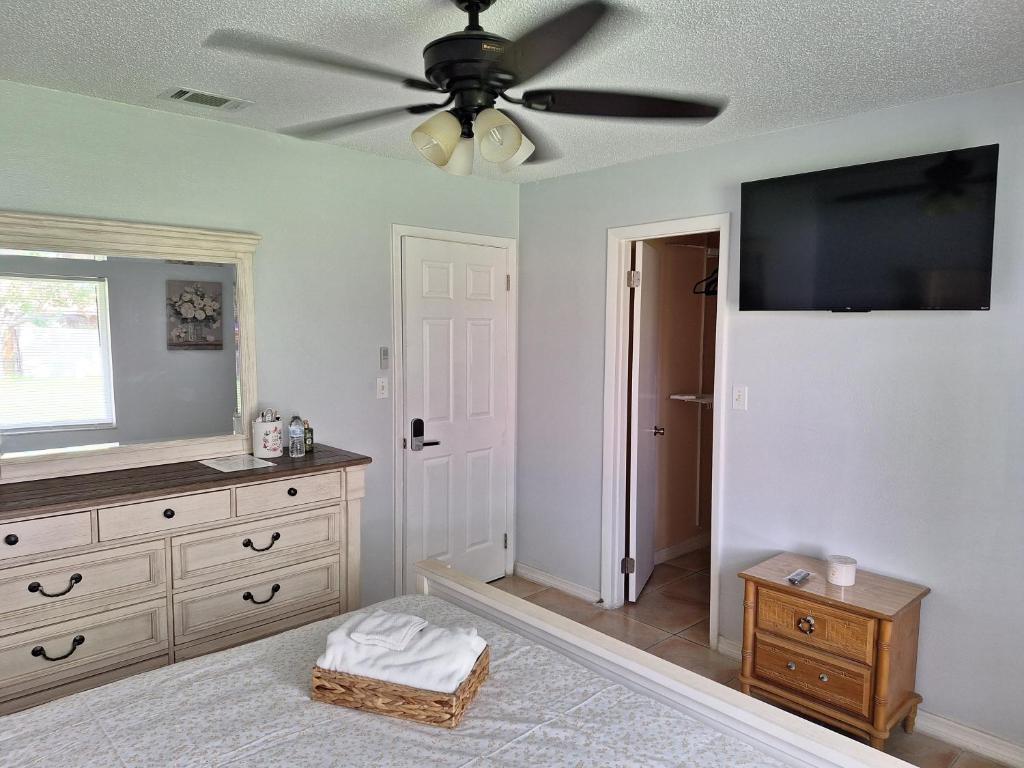 Pily's Vintage Stay_Master Room, Orlando (updated prices 2025)