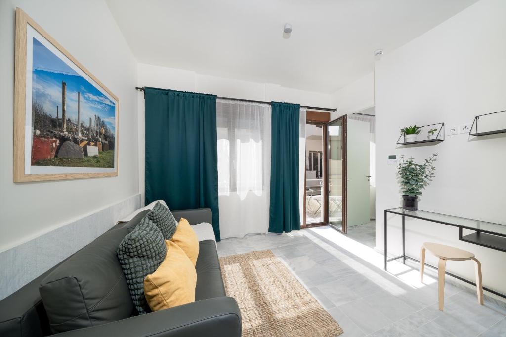 Mooeve Exarchia, Atenas (precios actualizados 2025)