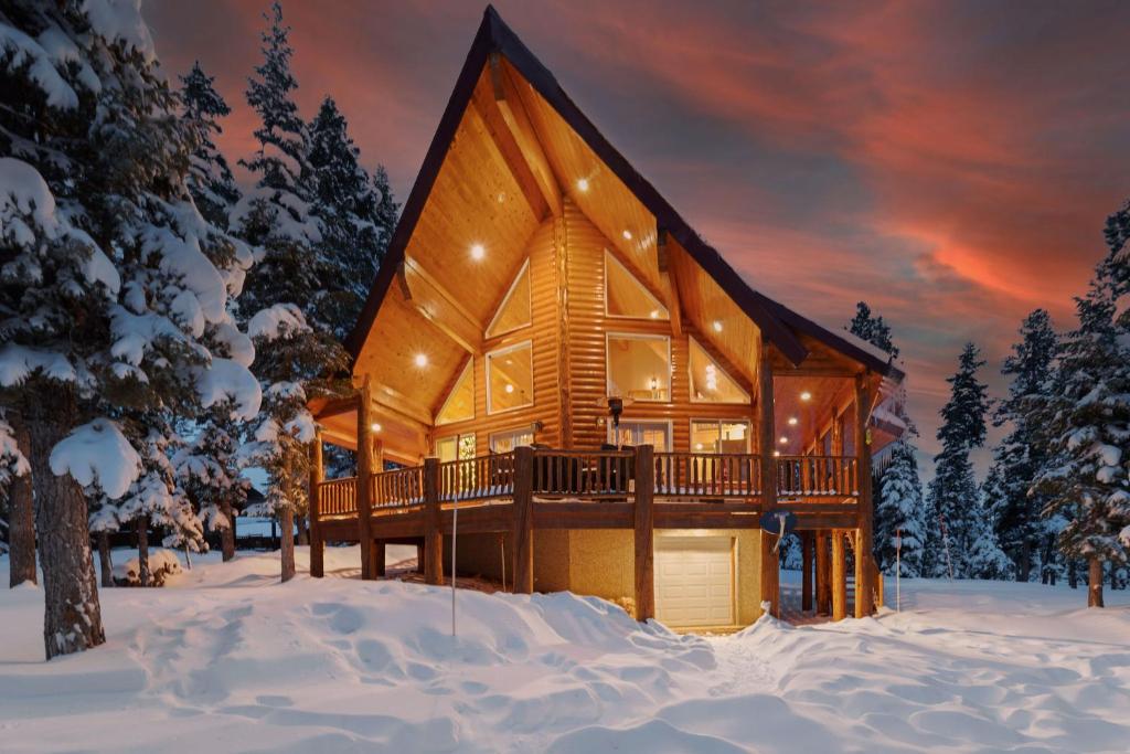 Canyon Country Chalet, Duck Creek Village – Updated 2024 Prices