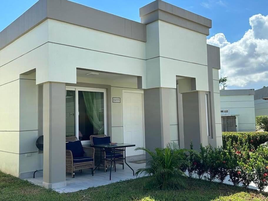 Villa CAS. nueva en Palma Real, La Ceiba (aktualne ceny na rok 2026)