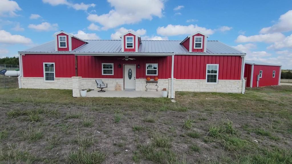 Cozy K&BM Ranch, Jonah (updated prices 2026)