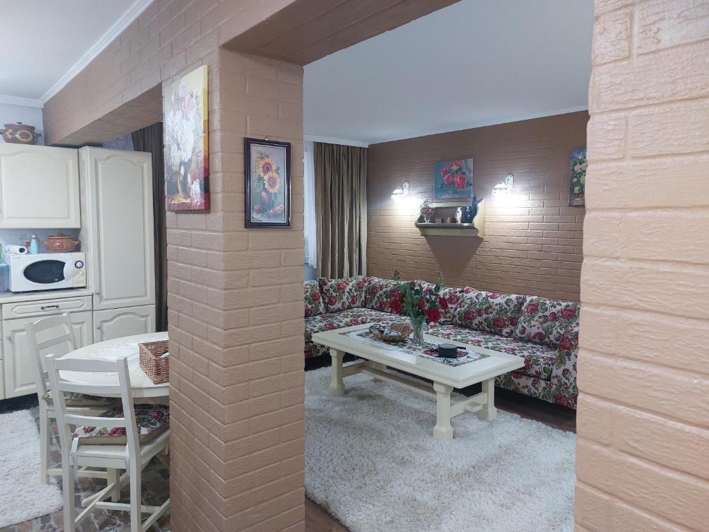 Apartament Flora - Bistri?a