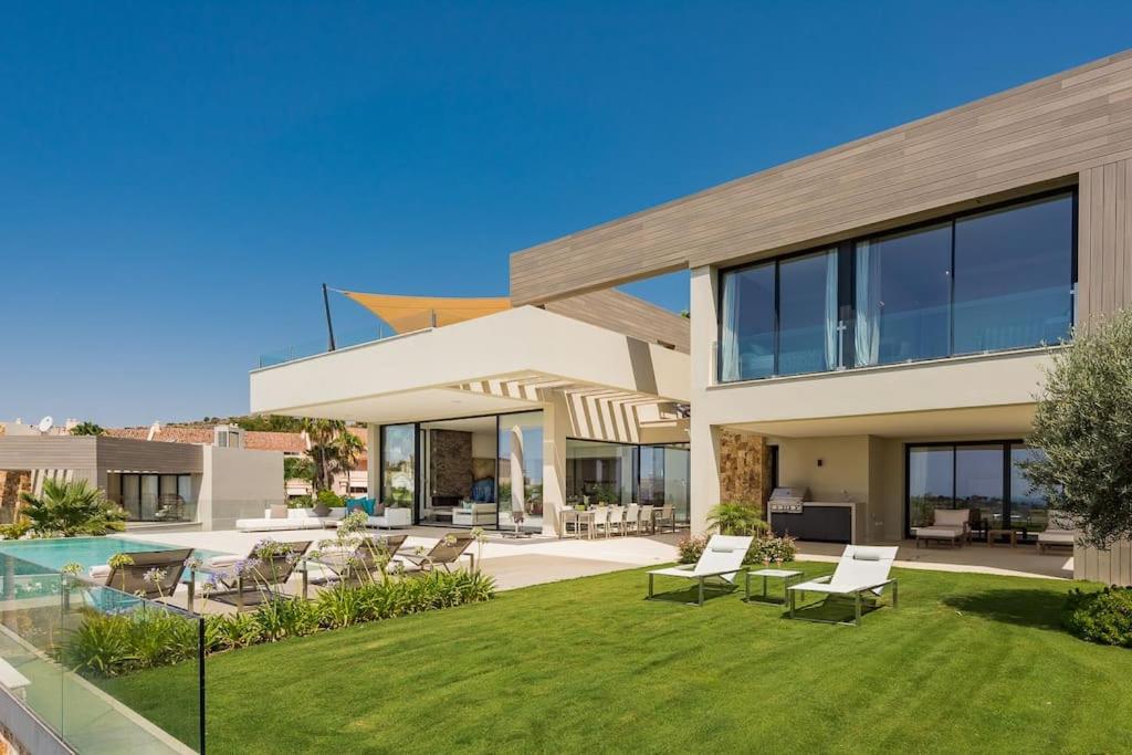 Villa Anamaya 1 - Elegant 5-Bedroom Villa in Marbella, Marbella ...