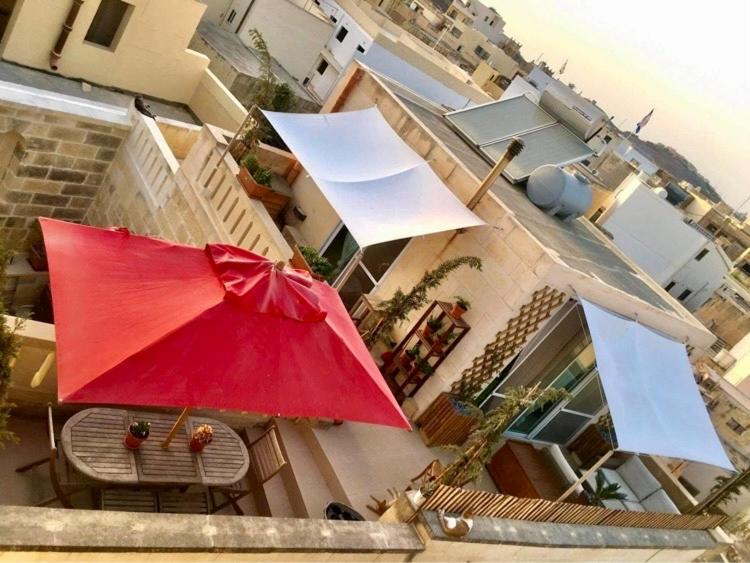 il-Belveder - Historic Home in Victoria Old Town | Apartment in Vct ...