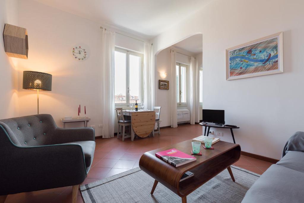 Ognissanti Design by Mmega, Florence (updated prices 2026)