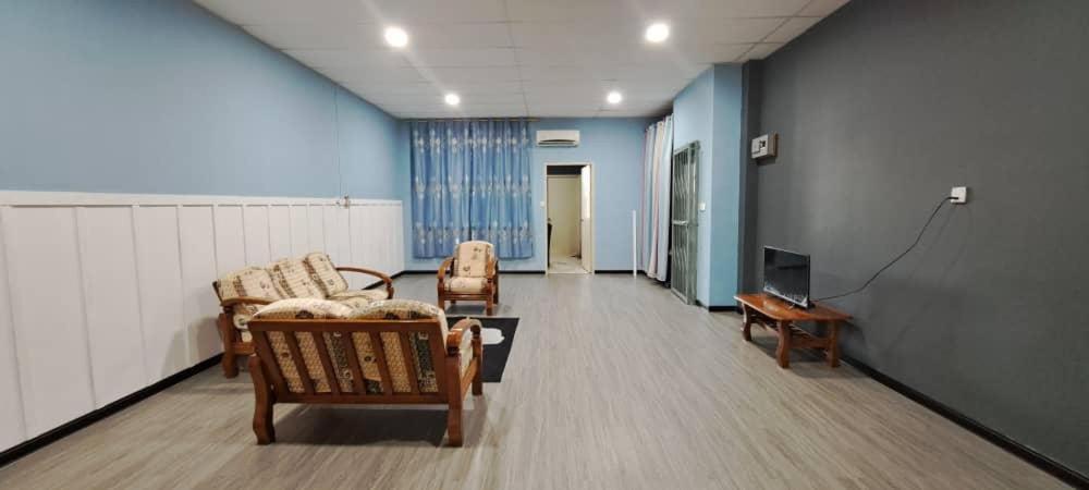 Senadin Homestay, Miri (harga dikemas kini 2025)