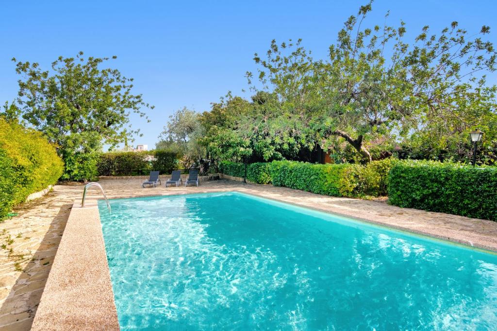 La Pedrera, Potríes (updated prices 2026)