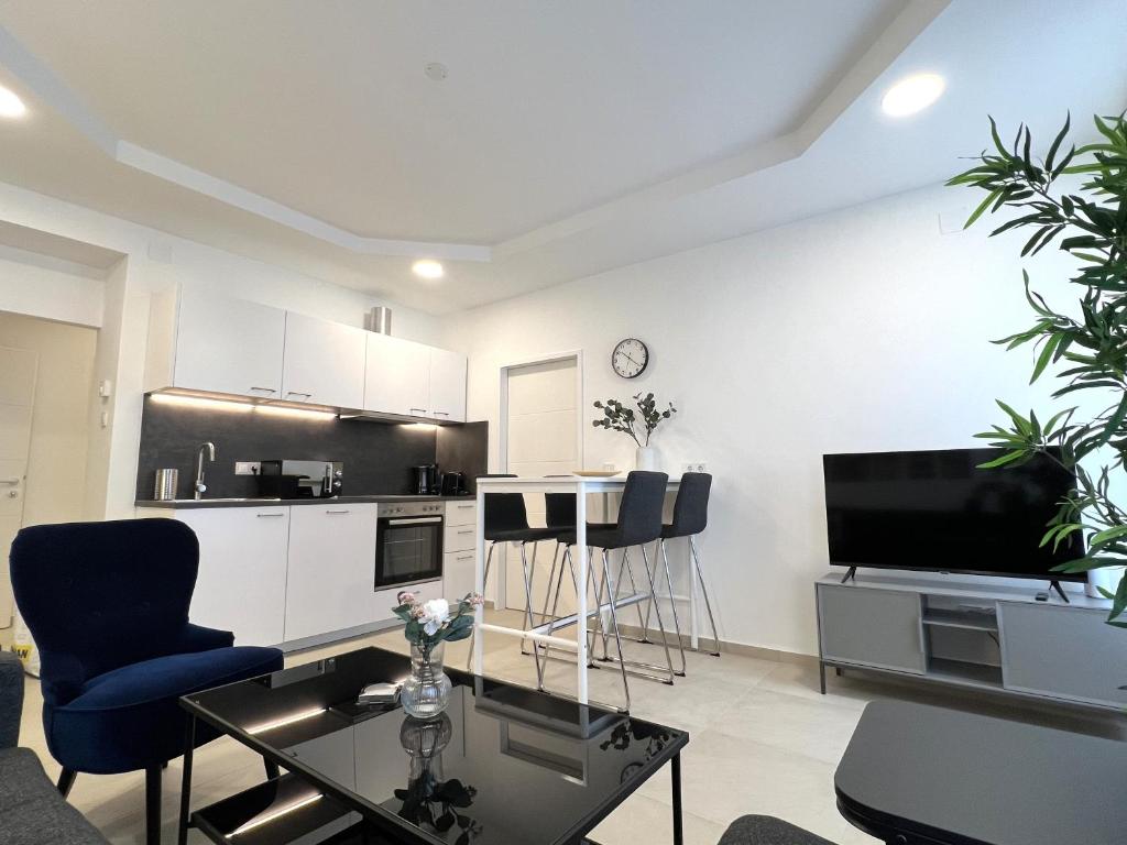 Superb Apartment Vienna between Westbahnhof and Schloss Schönbrunn ...