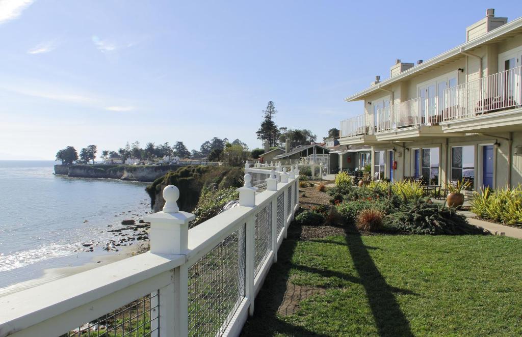 Sea & Sand Inn, Santa Cruz (updated prices 2025)