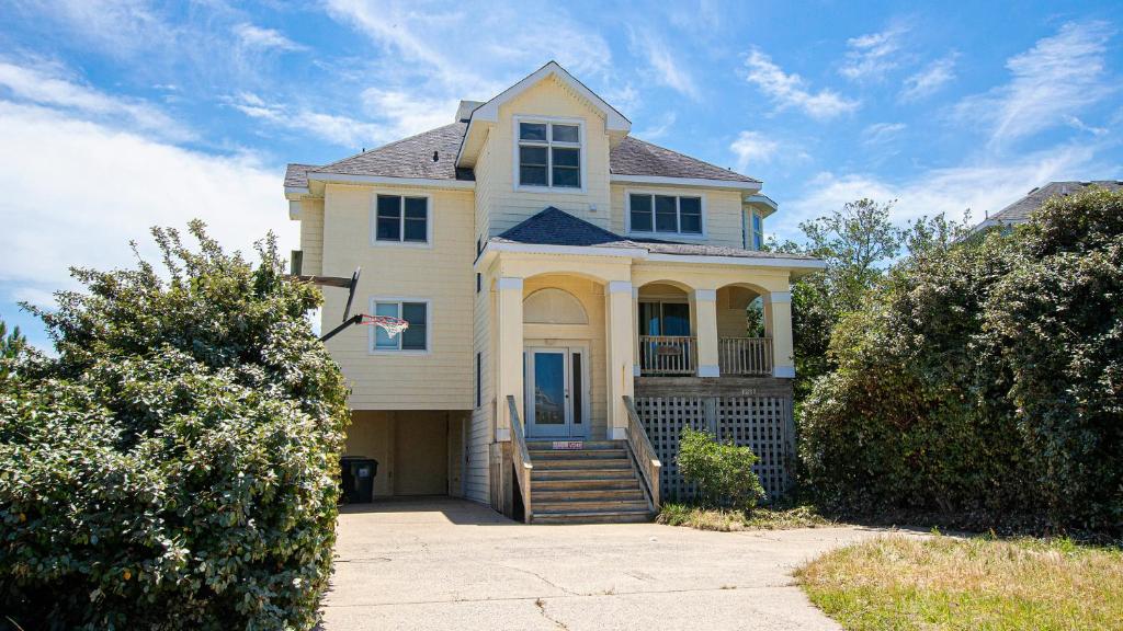 Oceanside, 5 BRs, Community Amenities, Keyless Entry, VOH2, Corolla Del ...