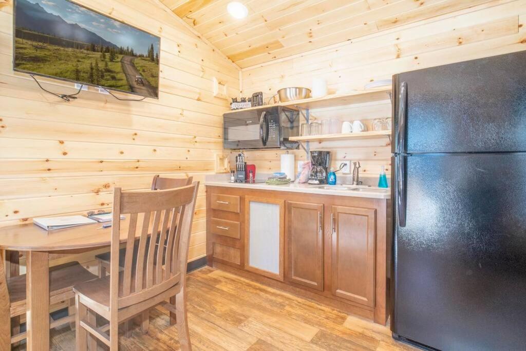 The Fox Den Cabin #14 at Blue Spruce RV Park & Cabins, Tuckerville ...