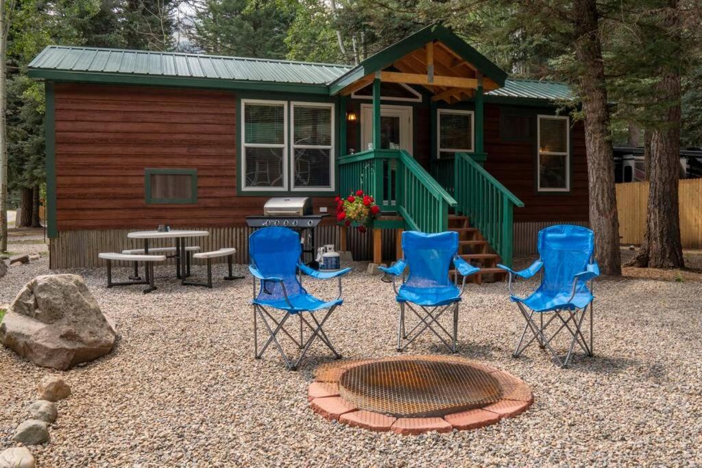 The Fox Den Cabin #14 at Blue Spruce RV Park & Cabins, Tuckerville ...